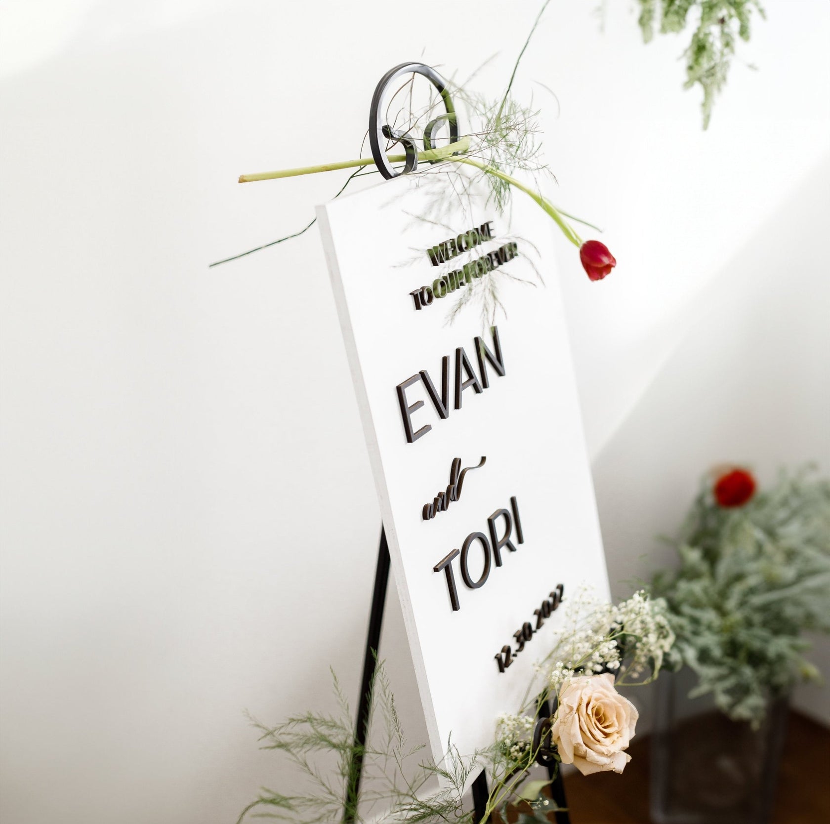 EVAN + TORI WEDDING WELCOME SIGN – Small Town Timbers