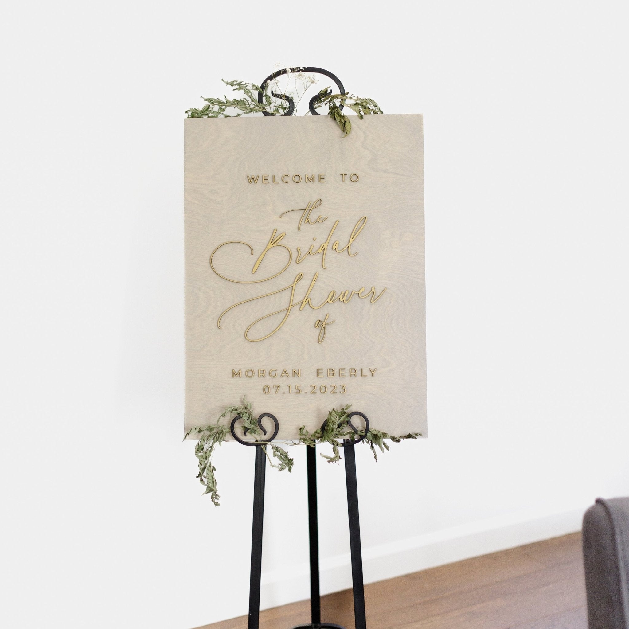 MORGAN EBERLY WEDDING WELCOME SIGN – Small Town Timbers