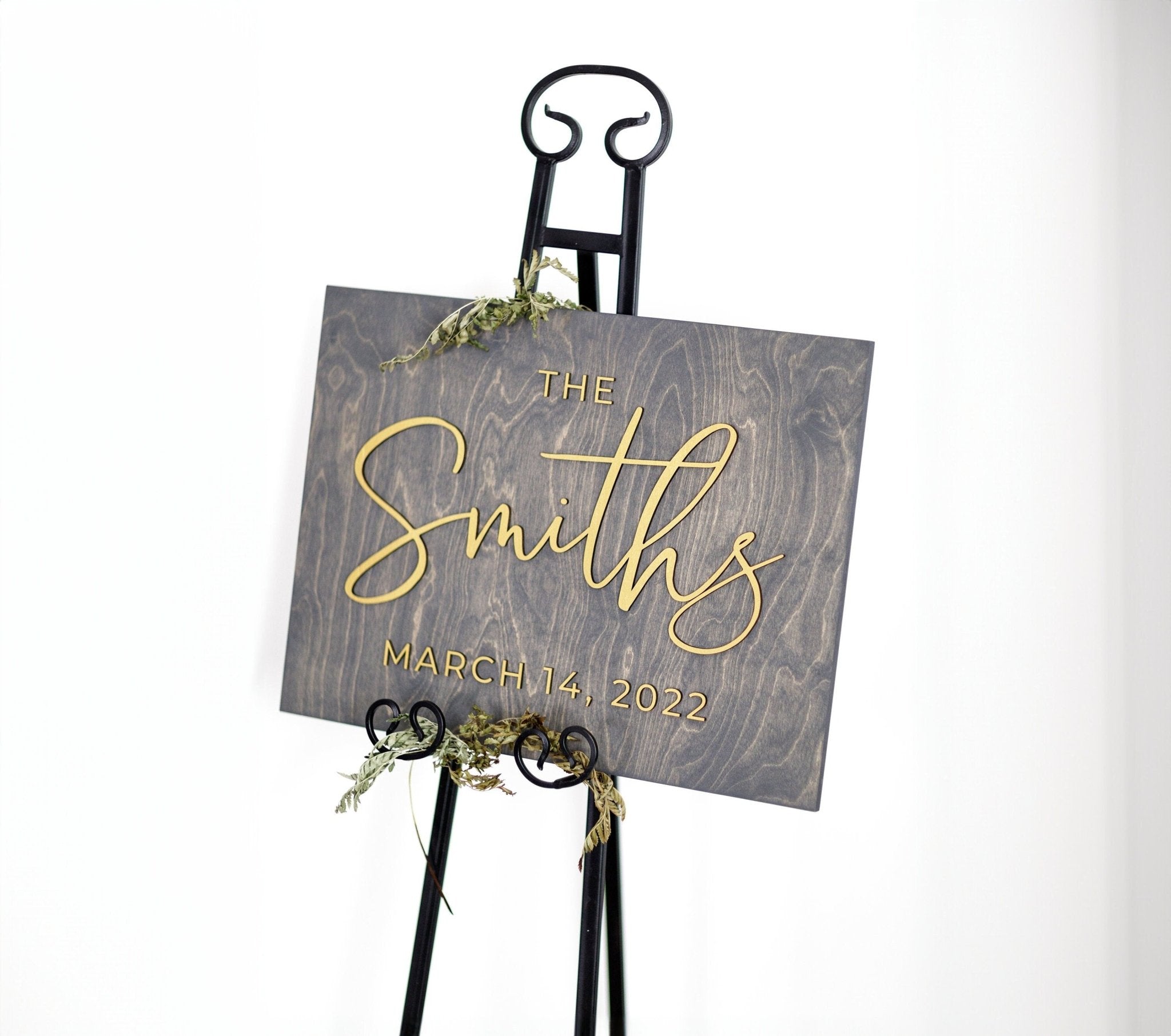 THE SMITHS WEDDING WELCOME NAME SIGN – Small Town Timbers